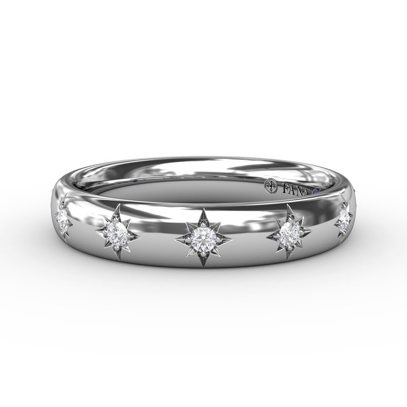Starlight wedding band | Beachweddingtips.com
